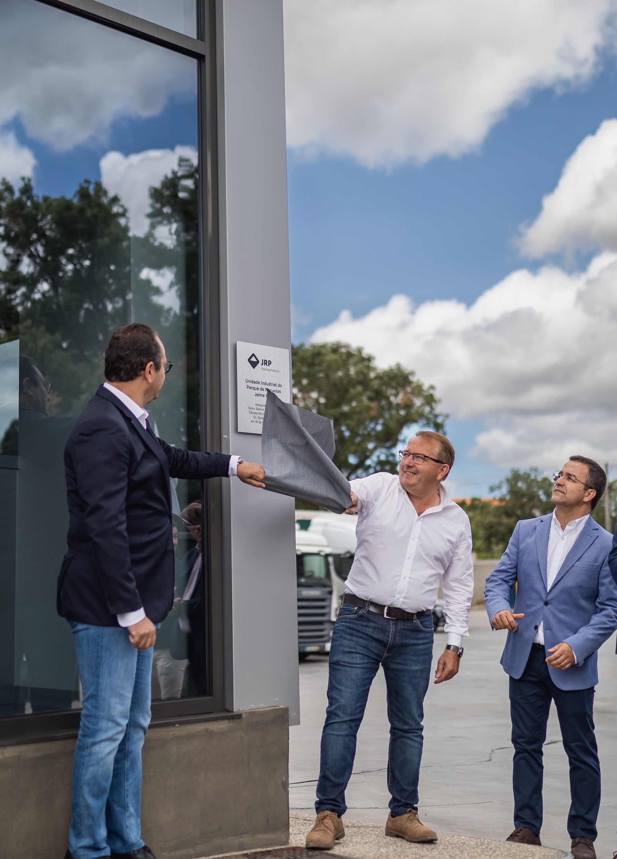 JRP celebrates 25 years with new industrial unit | Grupo TPB